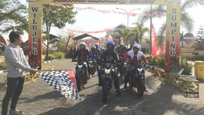 Honda Community - Bikers Honda Jawa Barat Rayakan HUT RI ke-74 dengan Convoy Merdeka, Bangga ...
