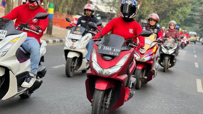 Honda Community - SEMANGAT KEMERDEKAAN DAN SOLIDARITAS, CONVOY MERDEKA HONDA PCX GELAR BERAGAM ...